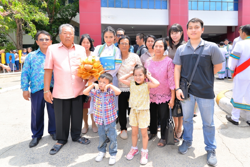 PNP.PHOTOS.GROUPS | GraduateTH